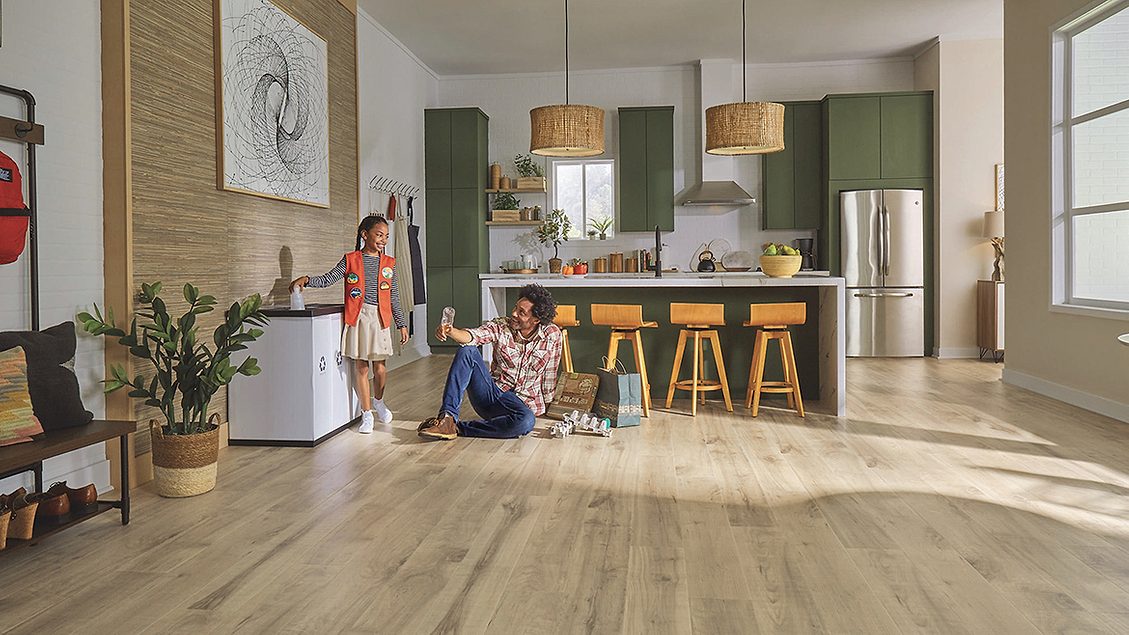 Mohawk Introduces SolidTech Premier with Signature HDX | FLOOR Trends ...