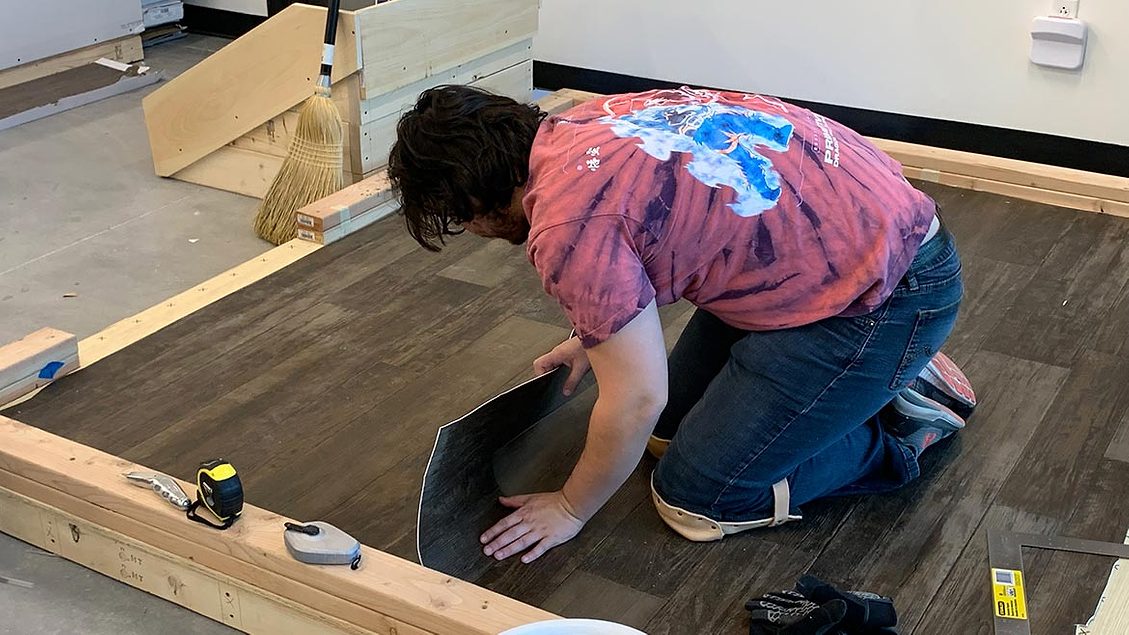 Congoleum Donates Materials to FCEF 10-Week Installer Course | FLOOR ...